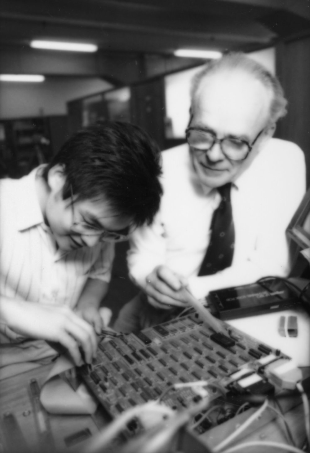 Professor Antoni Karbowiak Instructs Tiong Lee Ng | Digital Collections ...